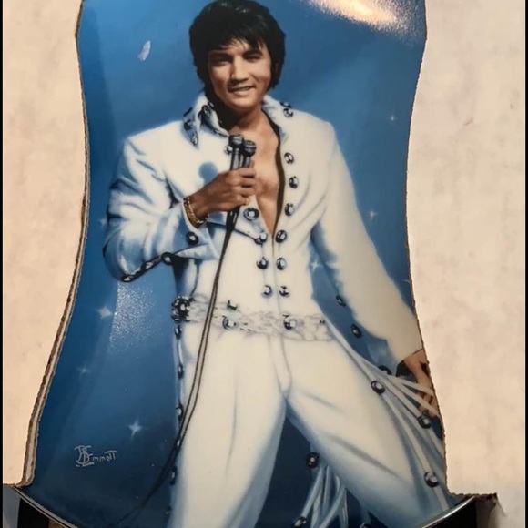 Wall Decor | Elvis Collectors Plates | Poshmark